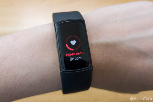 ｢Fitbit Charge 6｣を実機レビュー。使い勝手は前モデルとほとんど変わらない | HelenTech