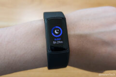｢Fitbit Charge 6｣を実機レビュー。使い勝手は前モデルとほとんど変わらない | HelenTech